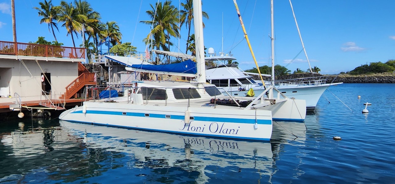 Hawaii Boats and Yachts Magazine
